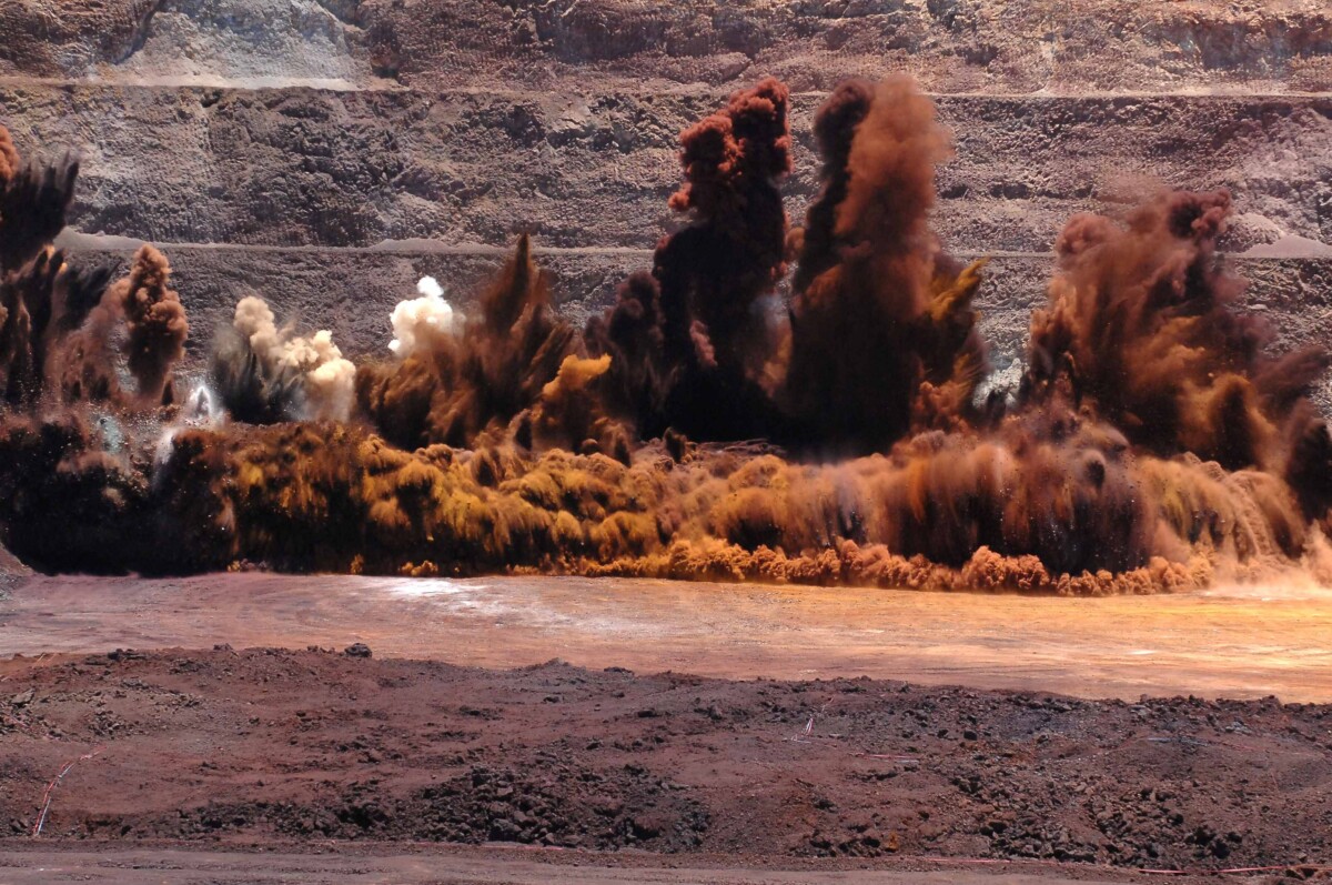 Enhance the safety of your mining operations with Australian Standards™